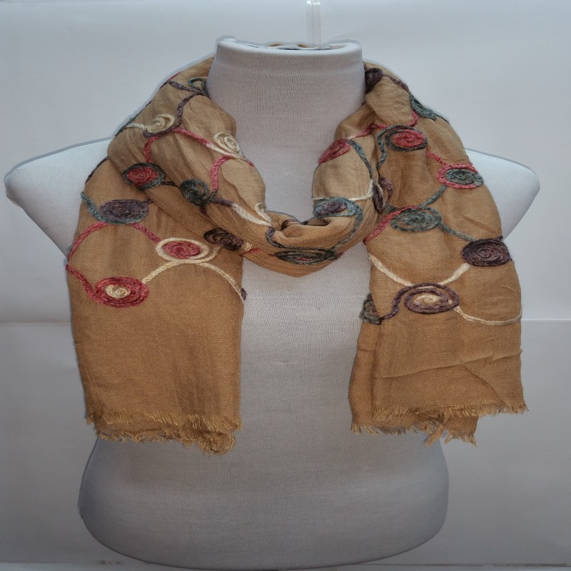 Hijab online-Cotton Chain Work Stole at shiddat.com